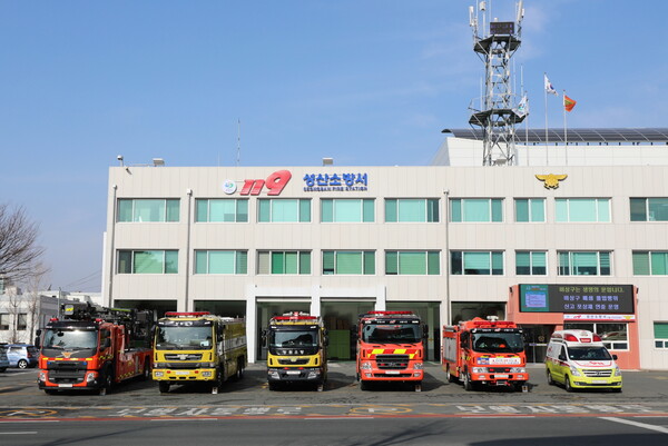 성산소방서, 재난 현장대응 강화 위한 소방차량 정밀점검